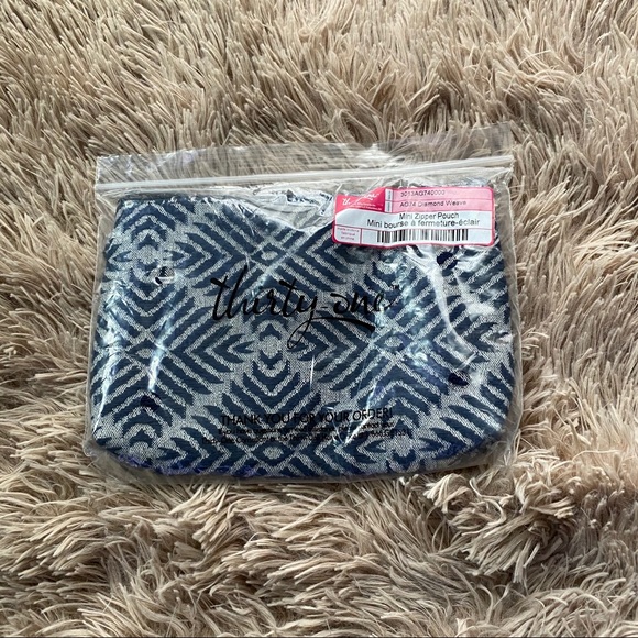 thirty-one | Bags | Thirtyone Diamond Weave Mini Zipper Pouch | Poshmark